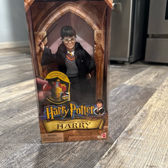 Mattel | Toys | Harry Potter Hogwarts Heroes Harry Action Figure 20 New ...